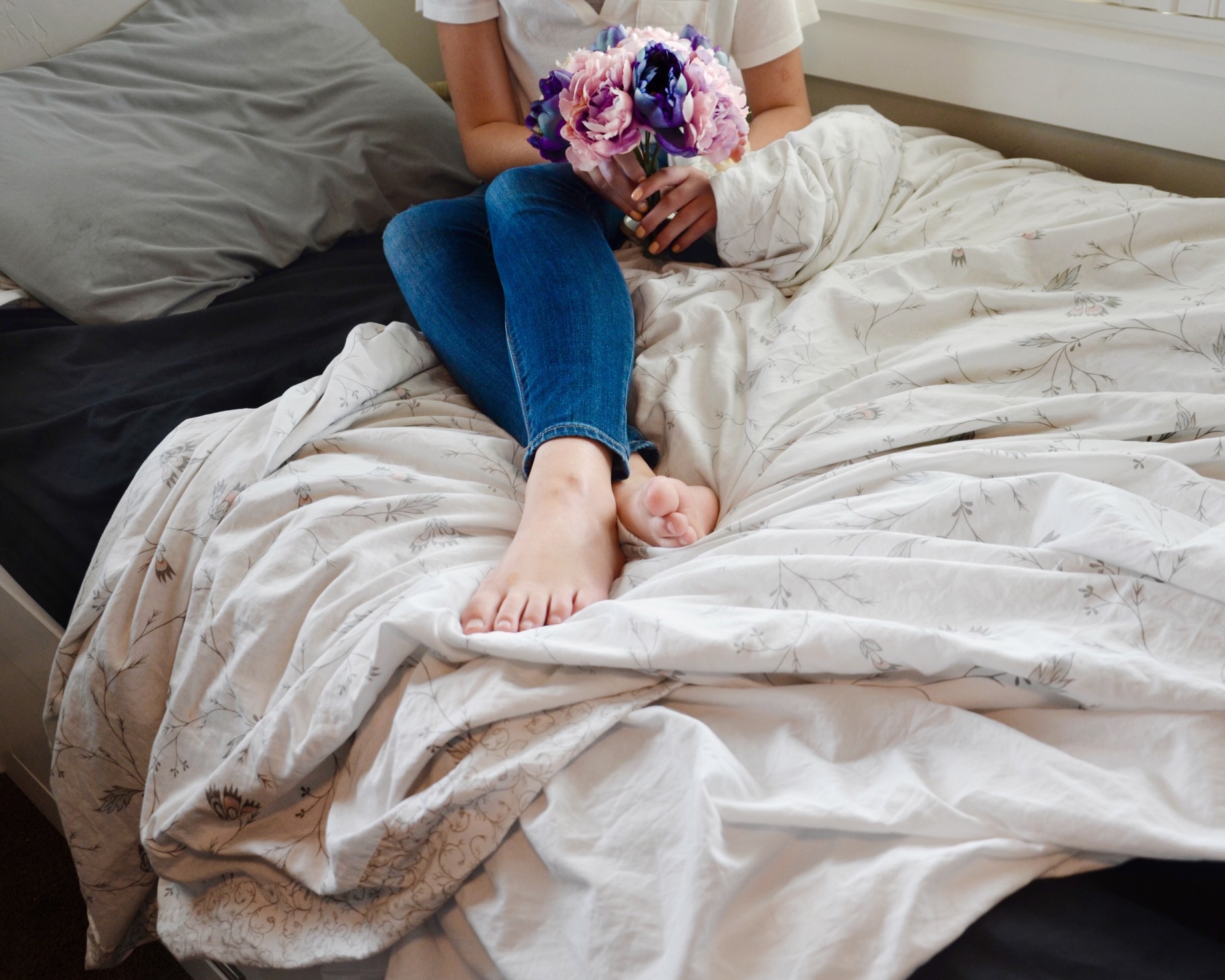 12 Simple Reasons Why You Deserve To Treat Yourself As Well As You ... 12 Simple Reasons Why You Deserve To Treat Yourself As Well As You ...